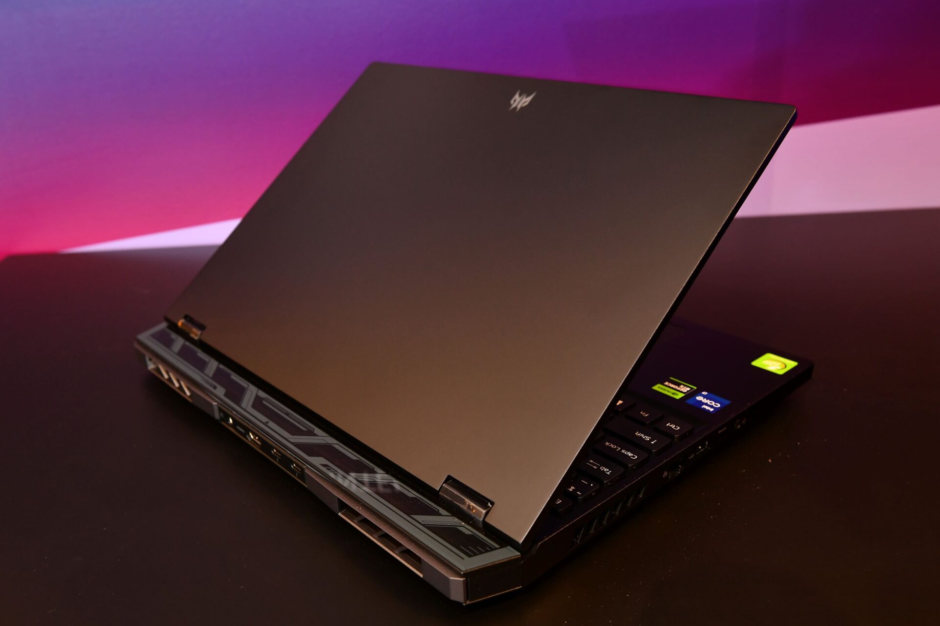 เอเซอร์เปิดตัวโน้ตบุ๊กสำหรับสายทำงานและเกมมิ่งสายโหด Acer Swift Series ...